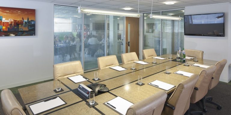 Lenta - Tower Bridge - main slider | City Office Space